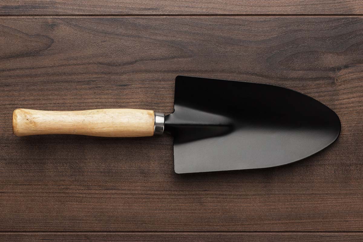 Petite pelle de jardinage : quelle est son utilité